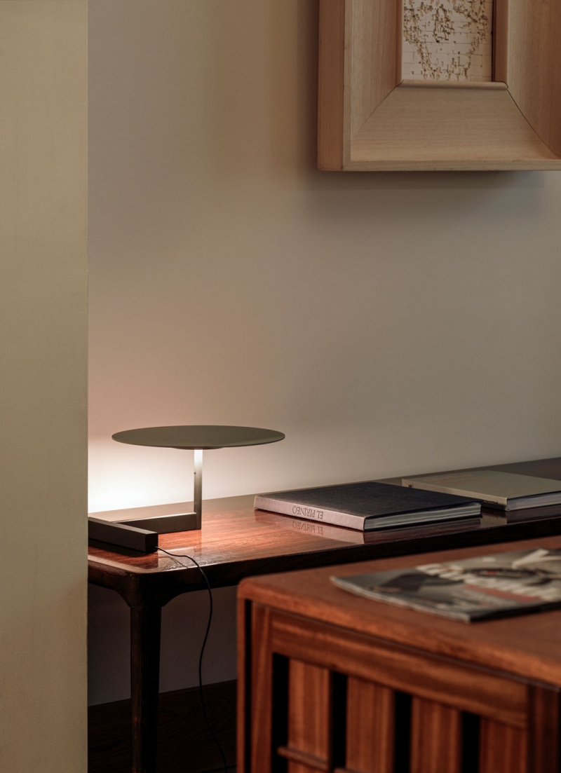 Layers of Light: introducing table lamps from the Flat collecion | Vibia