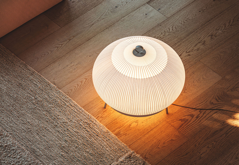 Enveloping light: Introducing Array | Vibia