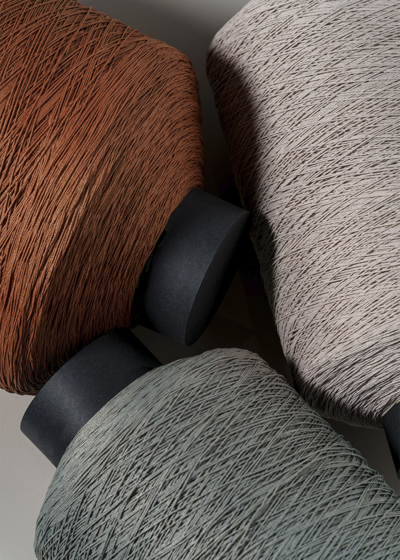 Enveloping light: Introducing Array | Vibia