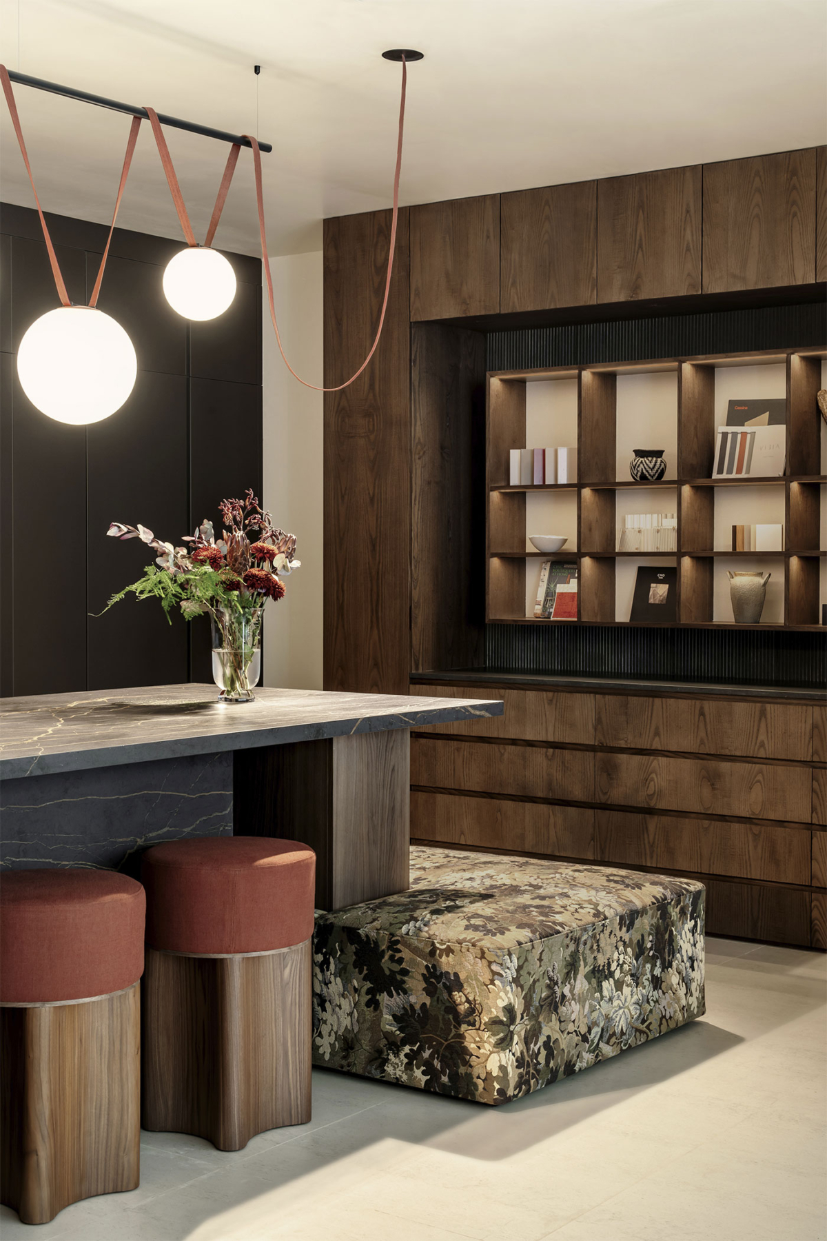 Inspirational lighting for creative working scenarios | Vibia