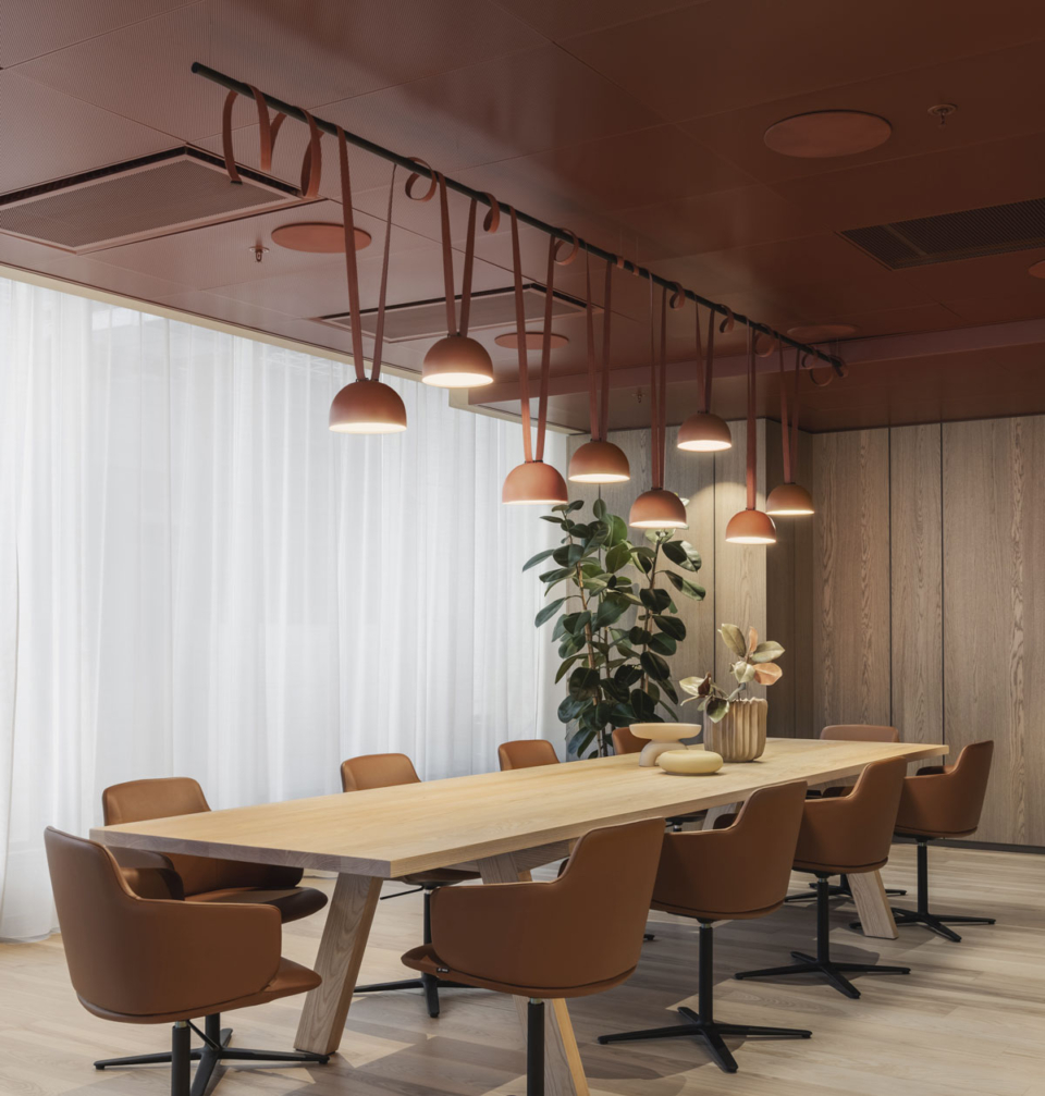 Balancing Aesthetics, Functionality, and Sustainability in DLA Piper’s Oslo Office | Vibia
