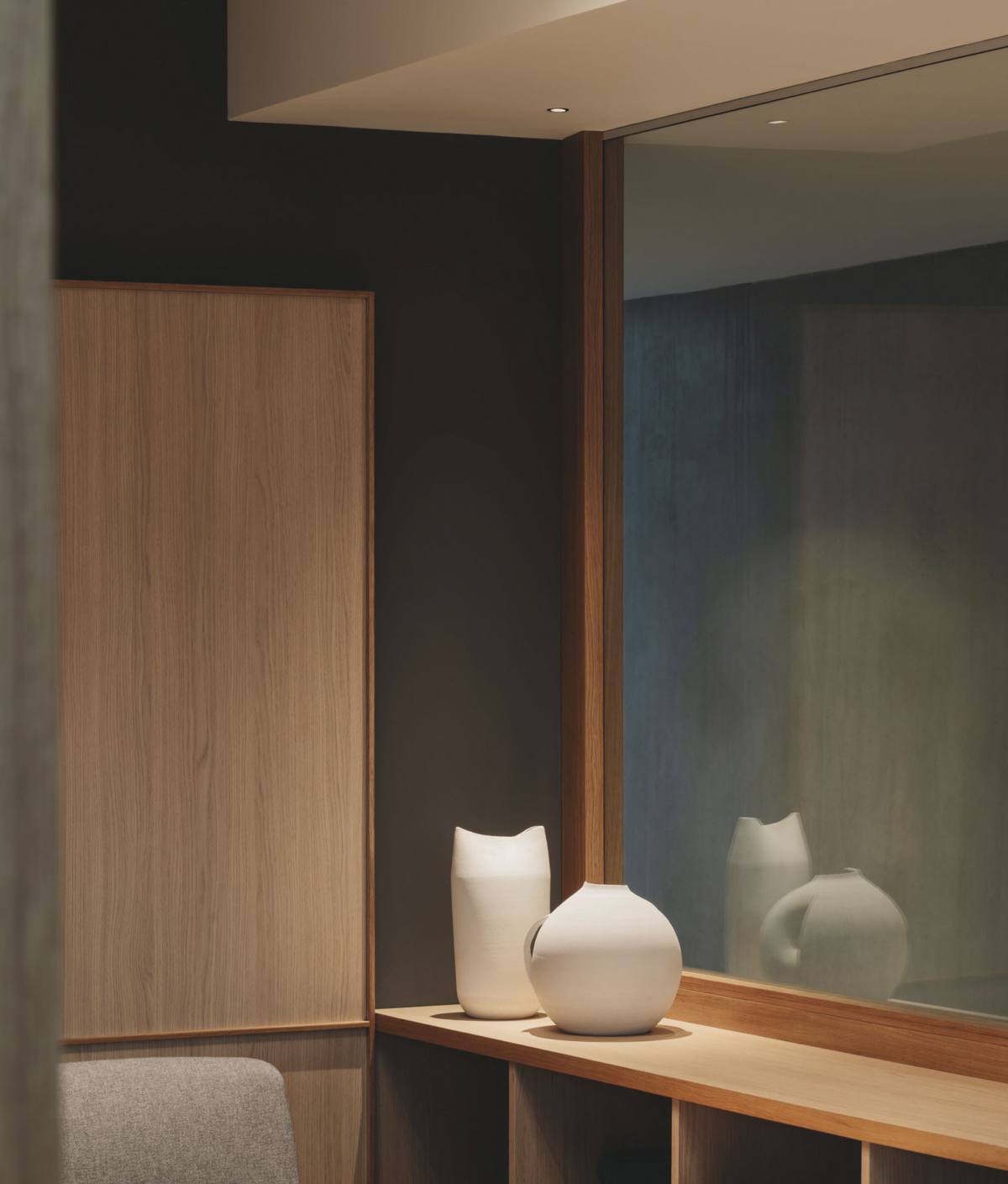 The Art of Complementary Lighting | Vibia