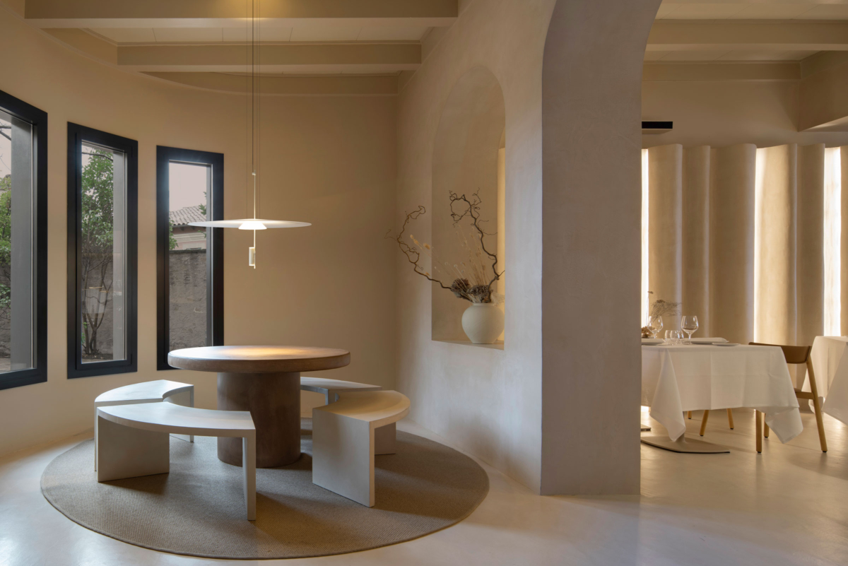 Les Clarisses Boutique Hotel: calming atmospheres with Array and Flamingo | Vibia