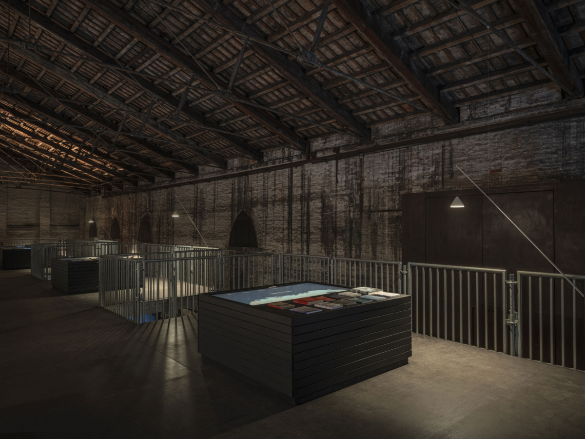 Light, sea and memory: Vibia enhances the architecture of the Venice ...